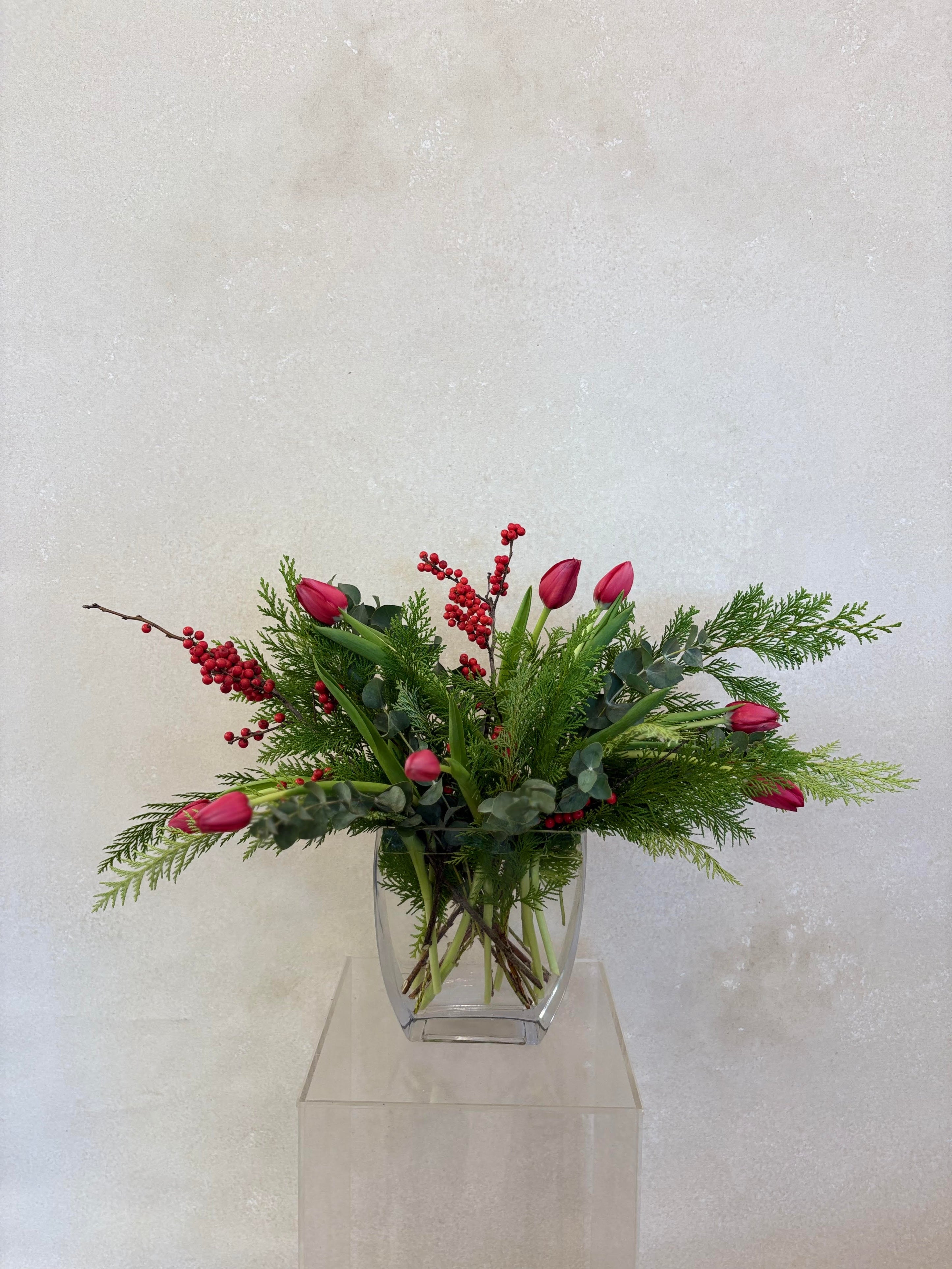 Adela Flora